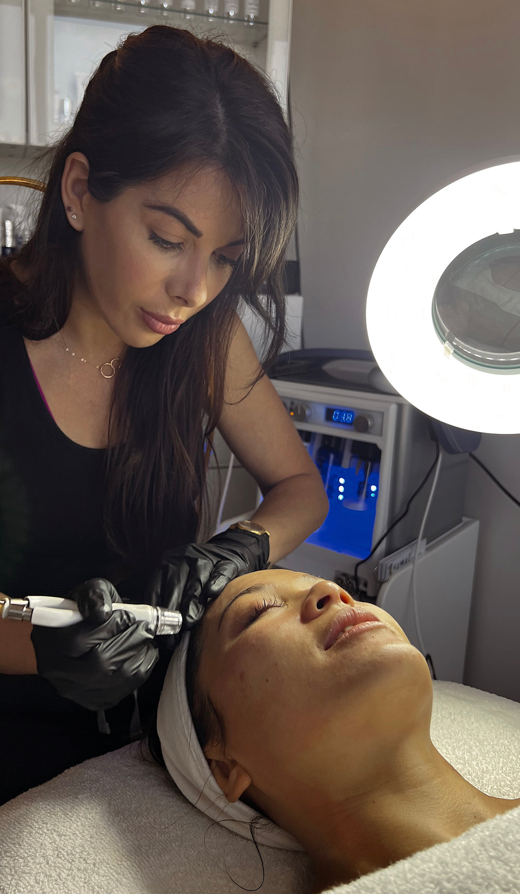 Amy Adams Aesthetics – AMY ADAMS AESTHETICS